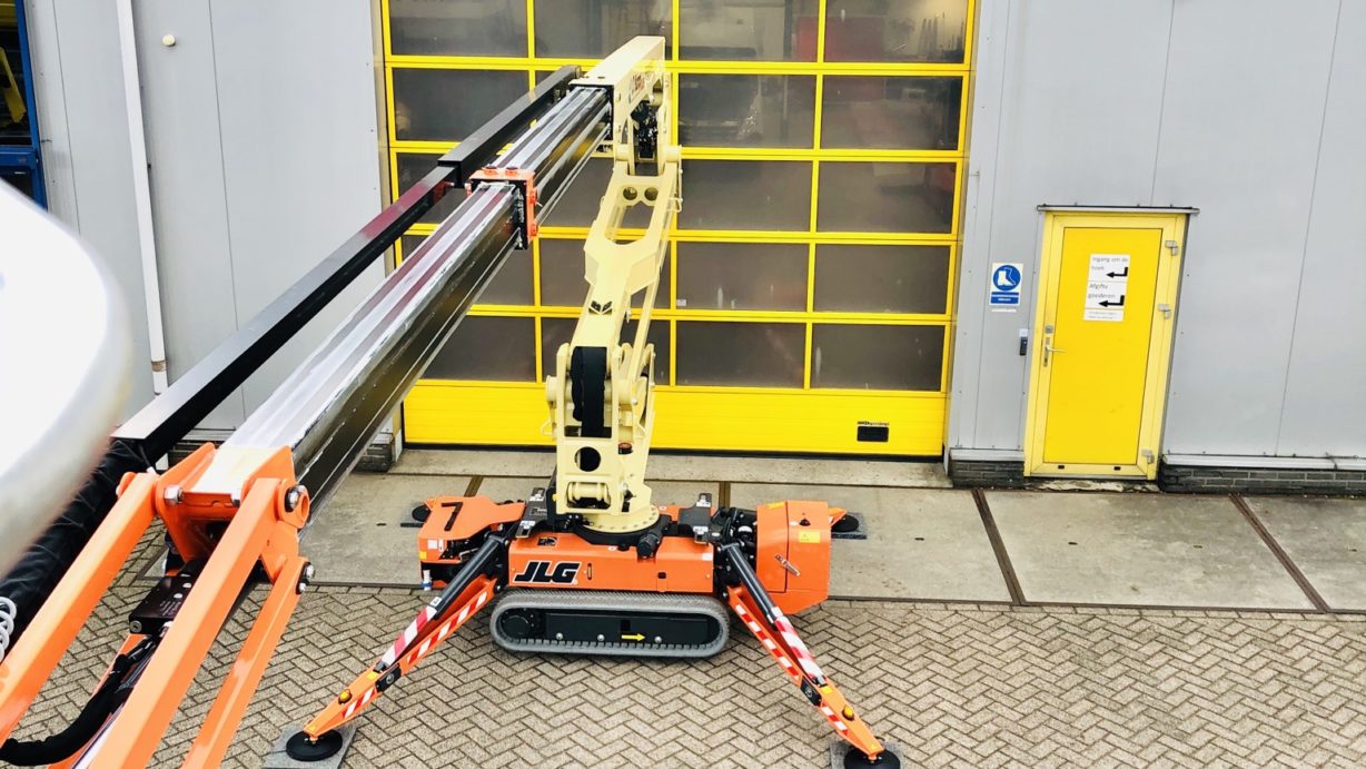 Hybride spinhoogwerker 20 meter - Kamphuis Hoogwerkers B.V