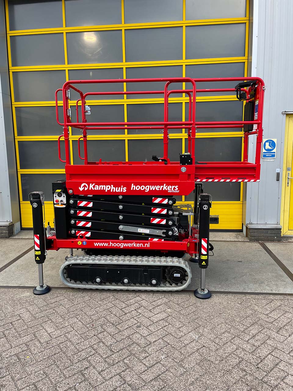 Rups schaarhoogwerker 8 meter Almac Bibi 850 HE foto 4 - Kamphuis ... Rups schaarhoogwerker 8 meter Almac Bibi 850 HE foto 4 - Kamphuis ...